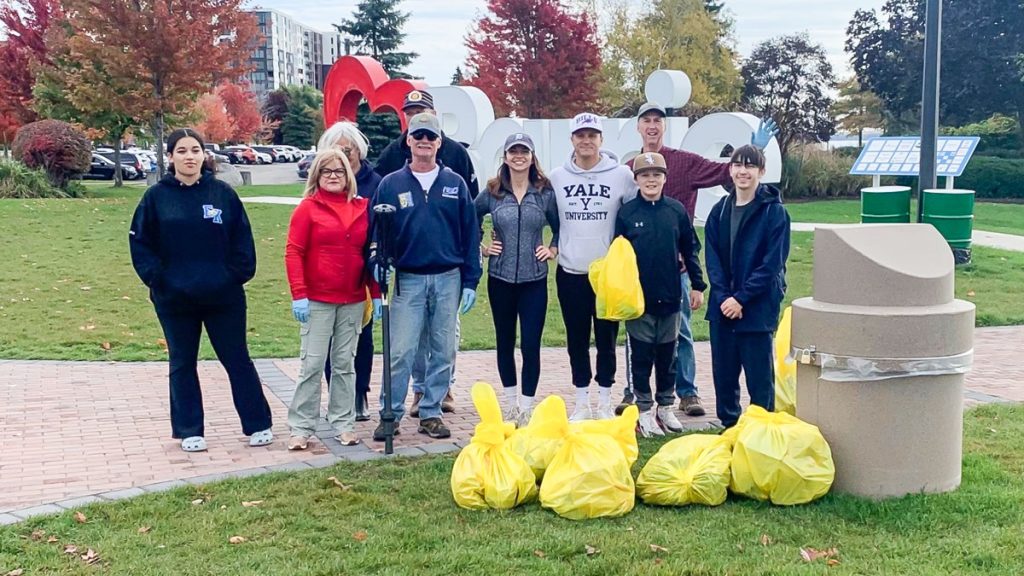 Rotary Lends a Hand for Clean and Green Barrie – Rotary Club of Barrie